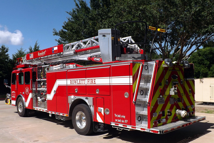 Rowlett (TX) Fire Rescue Refurbished 2004 E-ONE Cyclone II Aerial | The Rig