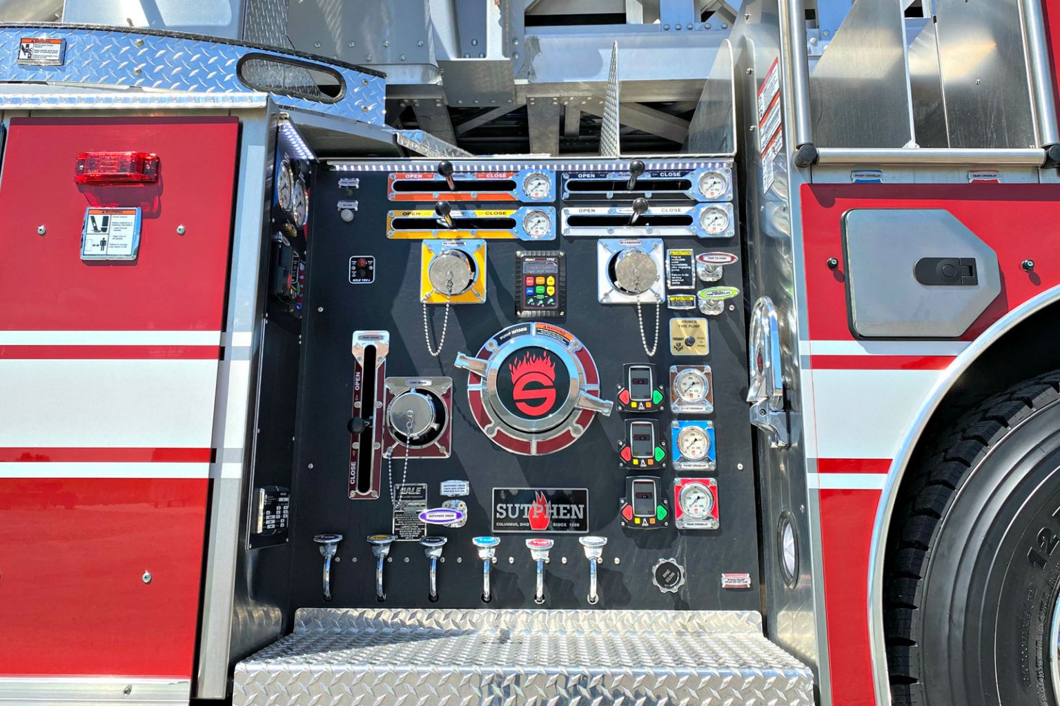 Sutphen Delivers SPH 100 Aerial Platform Quint - The Rig | Firefighting ...