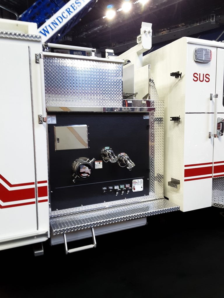 FDIC International 2021: Access Steps and Handrails - The Rig ...