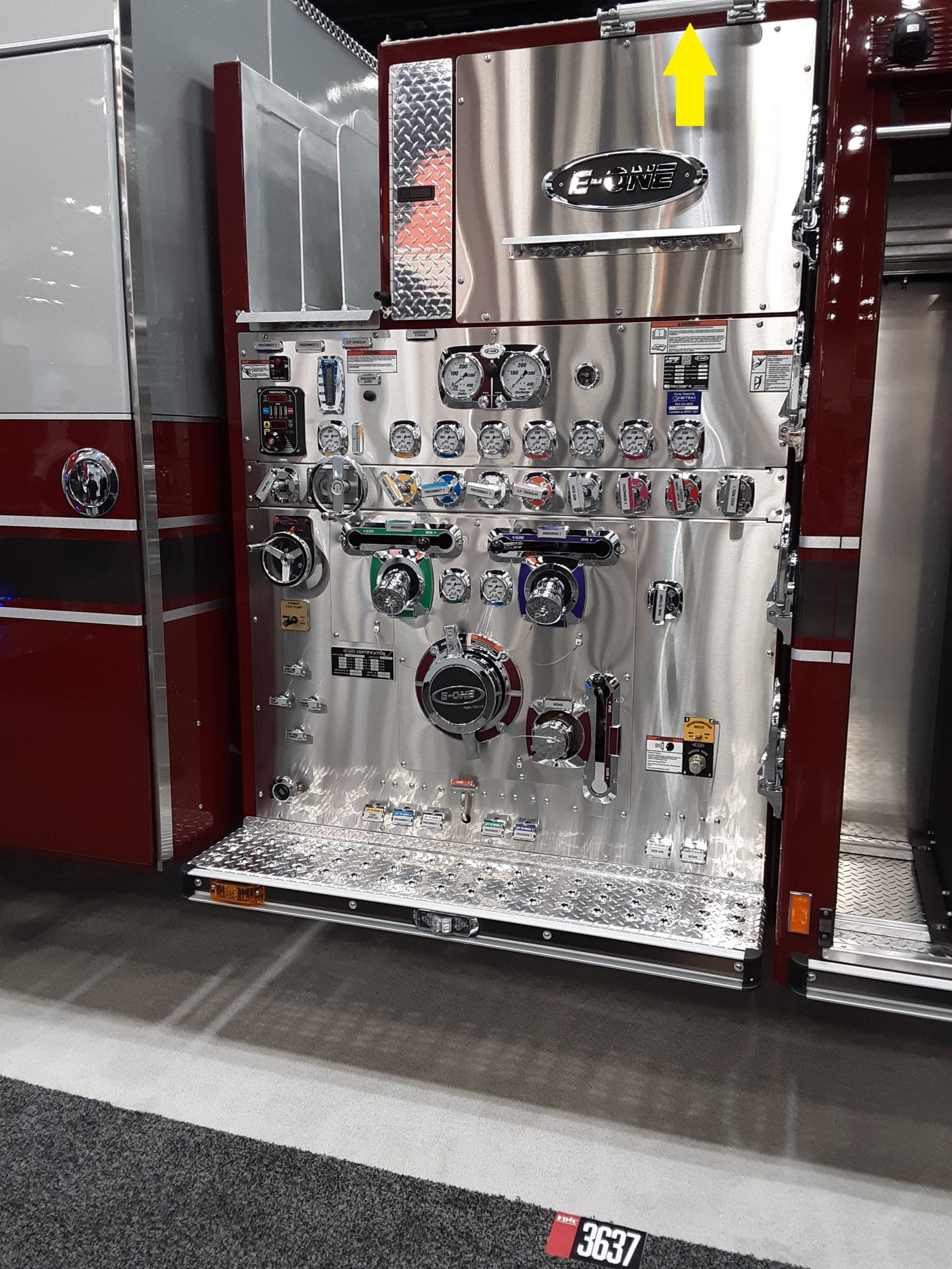 FDIC International 2021: Access Steps and Handrails - The Rig ...